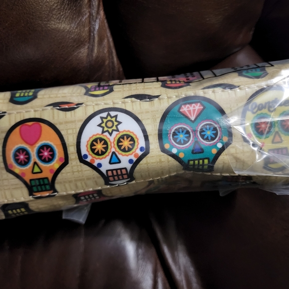 Consuela | Bags | Nwt Discontinued Sug Skull Medium Consuela Cosmetic ...